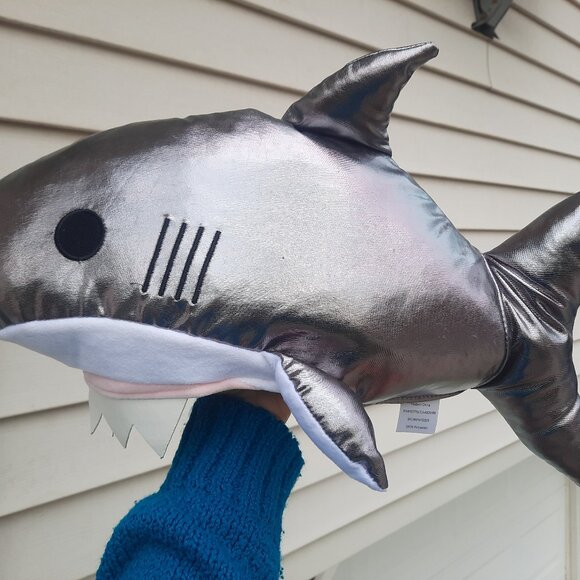 Spirit | Accessories | Spirit Halloween Shark Hat Costume Os Metallic ...
